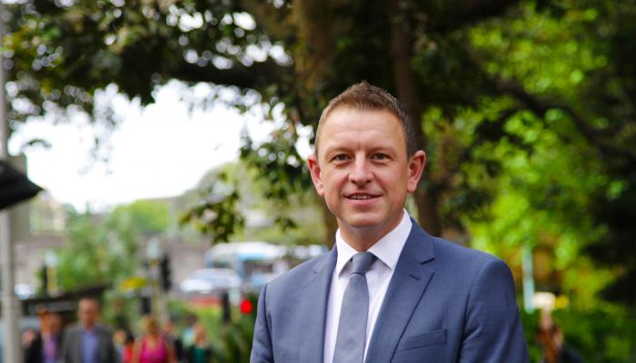 JCDecaux appoints Max Eburne to role of Chief Commercial Officer ...