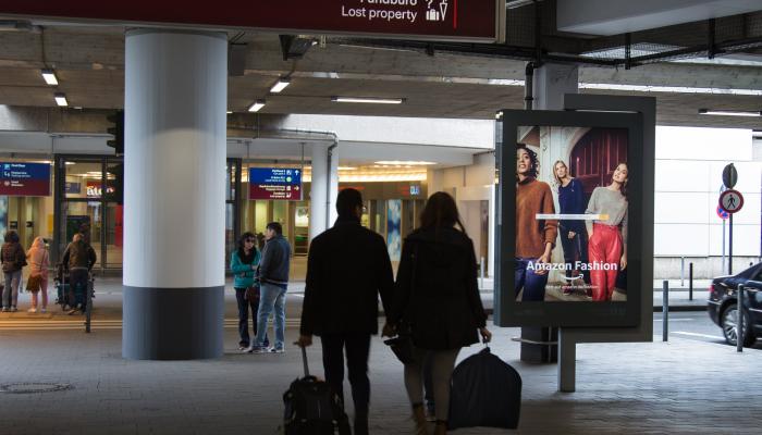 Driving E-Commerce by Influencing the Active Consumer Mindset through ...