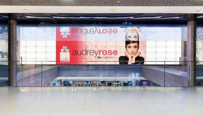 ION Orchard – B1 Billboard A and Lift Lobby Network B | JCDecaux Singapore