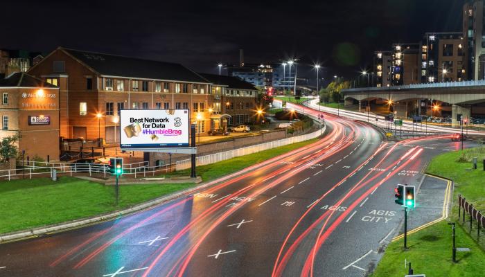 National Drive (D48, Digital 48, LED, Roadside 48) | JCDecaux UK
