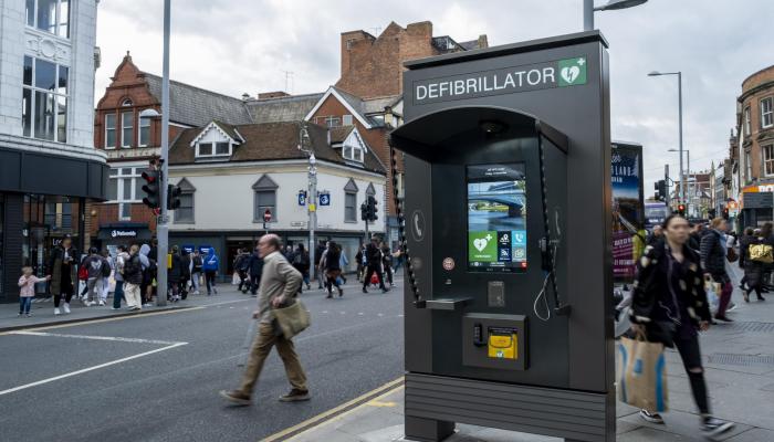Life-saving digital street furniture launches in two new cities ...