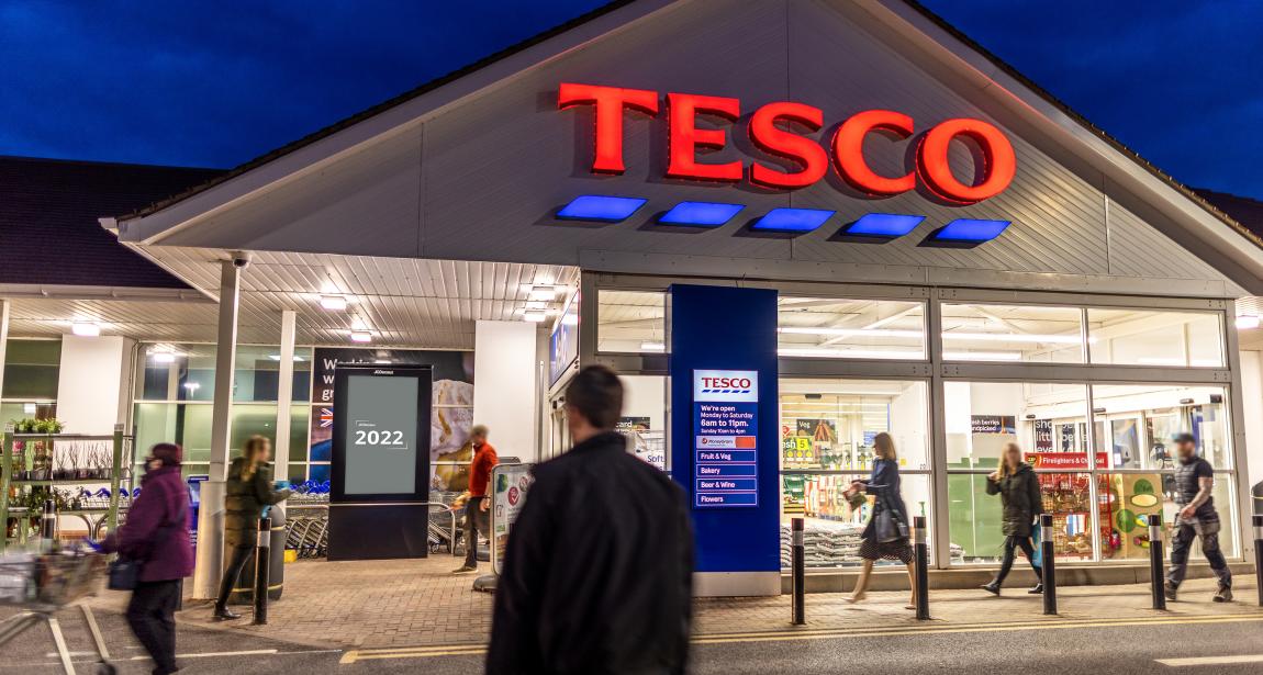 JCDecaux UK expands Tesco digital screen network to 500 stores and ...