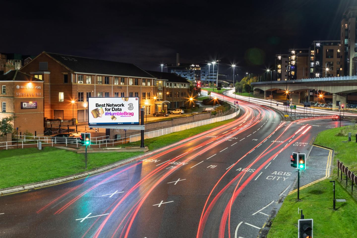 National Drive (D48, Digital 48, LED, Roadside 48) | JCDecaux UK
