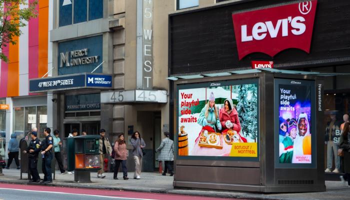 Moving People to Move: How OOH Advertising Connects with Travelers ...