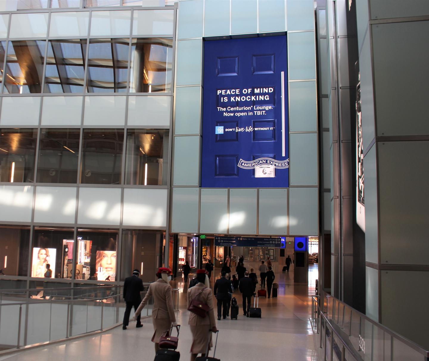 American Express TBIT Takeover | JCDecaux
