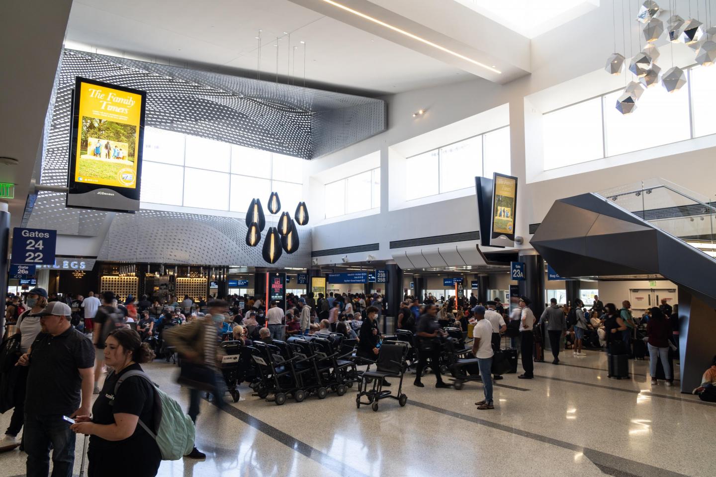 Targeting Travelers in Airports | JCDecaux
